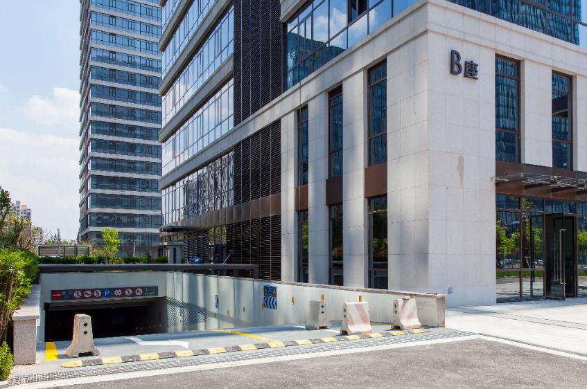 上海SOHO3Q共享办公室场地租赁-SOHO3Q联合办公空间工位出租_SOHO3Q孵化器众创空间出租